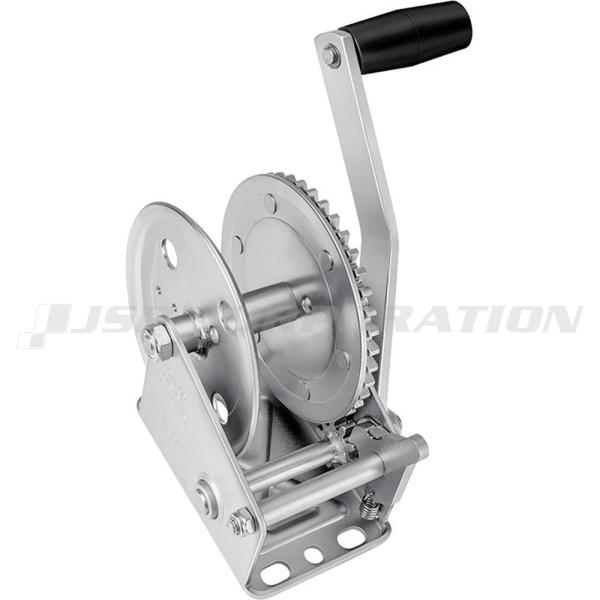 ■牽引最大負荷：580kg■ドラム巻容量：ストラップ20ftまで■二方向ラチェットロック付 ■ハンドル長：22cm■本体スチール製■垂直方向への昇降には使用できません。●トレーラー用のハンドルウィンチです※ストラップおよびストラップ固定金具...