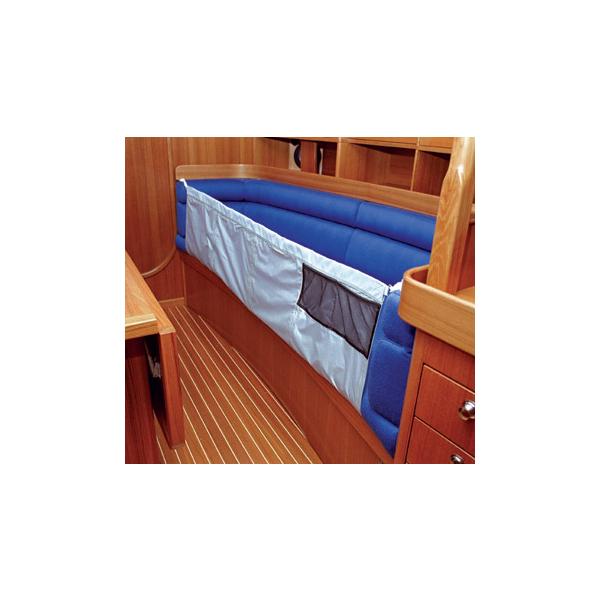 ■サイズ：L1700×H900mm●バンクネットの下側についている5個のベルトをキャビンの長椅子のクッション下の木部にタッピングビスで固定します。また椅子の両サイドにアイを付けて、それとバンクネットの両端のリングを縛ります。●内側と外側にそ...