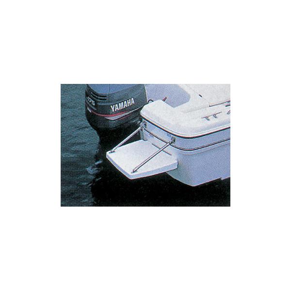 ■タイプ：右舷用、左舷用■材質：【ベースプラットホーム】FRP、【パイプステー(500mm、600mm)】SUS316●トランサム形状にRがついた船用です。