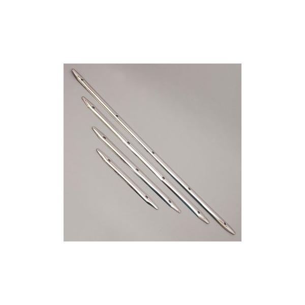 ■サイズ：L203×W19(mm)●ブルーワークの角に取り付けて舫いロープなどの船体への擦れを防止します。※画像は左端の商品です。