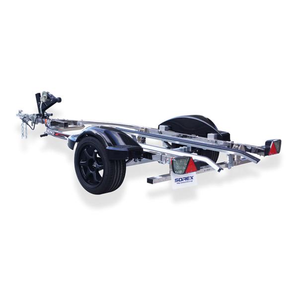 ◆メーカー直送品　※代引不可◆返品・キャンセル不可■トレーラー規格：小型8ナンバー■フレーム材質：ステンレス(SUS304)■積載用途：PWC1艇積■最大積載量：500kg■全長×全幅×全高：4300×1760×900mm■車両重量：190...