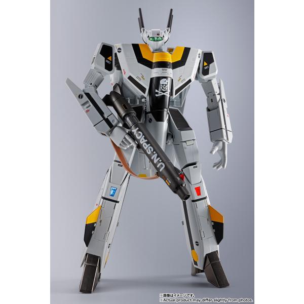 【発売日：2026年08月08日】DX超合金 超時空要塞マクロス VF-1S バルキリー ロイ・フォッカースペシャル リバイバルVer.、メディア：GOODS、発売日：2026/08、重量：1210g、商品コード：NEOGDS-986458...