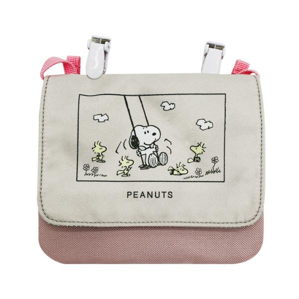 スヌーピーデザインのショルダー付きクリップポケットです。ポケットがないズボンやスカートでもクリップで簡単取り付けできる！ハンカチやティッシュ、マスクなど小物を収納するのに便利♪ショルダー付きなので肩から掛けて使うこともできます◎【仕様】本体...