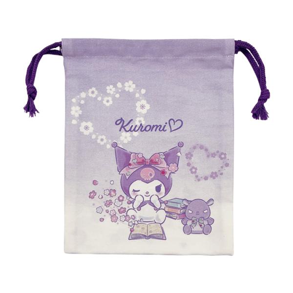 クロミの可愛い巾着です。コップ・歯ブラシ・カトラリーセットなどいろいろな小物入れに使える♪使用しない時は折りたたんで簡単に小さく収納できる◎【仕様】本体サイズ：約W180×H220mm材質：綿日本製コップ袋　小物入れ　給食　子供　こども　か...