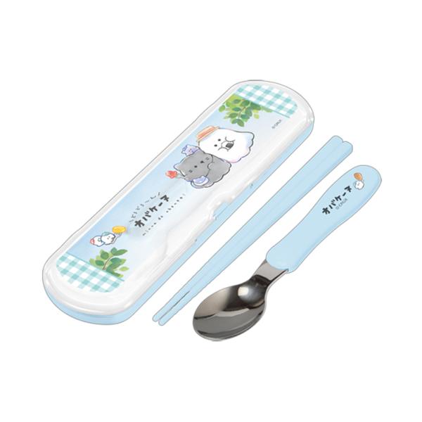 ファンシーなデザインがかわいいおはしとスプーンのツインセットが登場！おはしとスプーンは小さい手でも持ちやすい短めサイズ♪食洗機対応なのでお手入れもラクラク◎【セット内容】・はし・スプーン・ケース【仕様】ケースサイズ：約W197×H57×D1...