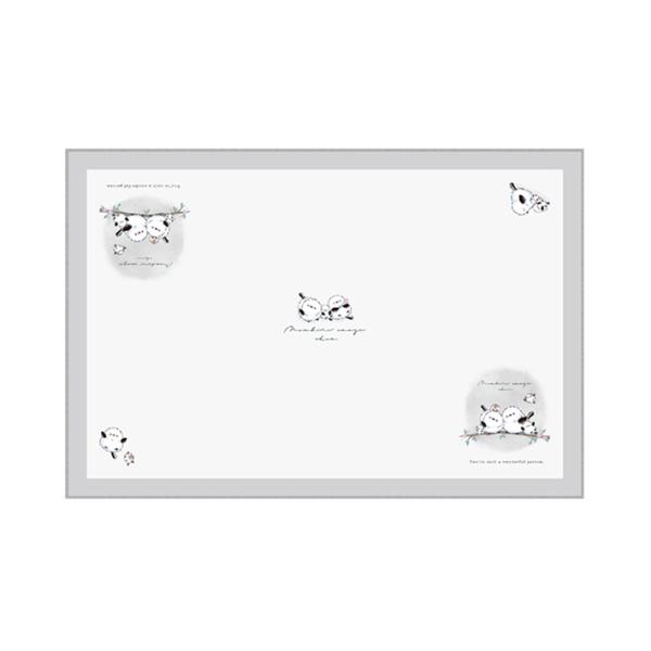 ファンシーなデザインがかわいいランチクロスが登場！お弁当を包んだり、ランチマットとして使うのにちょうどいいサイズ感♪シワになりにくく乾きやすいのでアイロンも簡単◎【仕様】本体サイズ：約W580×H390mmパッケージサイズ：約W165×H2...