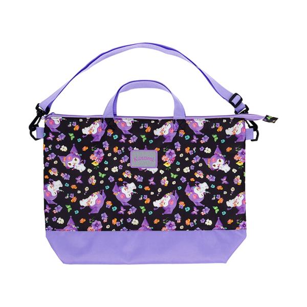 お道具箱や学習教材などの大きめの物を入れて持ち運ぶのに便利なレッスンバッグ！かわいいネームタグ付きが嬉しい♪入園・入学のご準備におすすめです◎【仕様】サイズ：約W450×H300×D100mm(持ち手部分を含めず)材質：ポリエステル撥水加工...