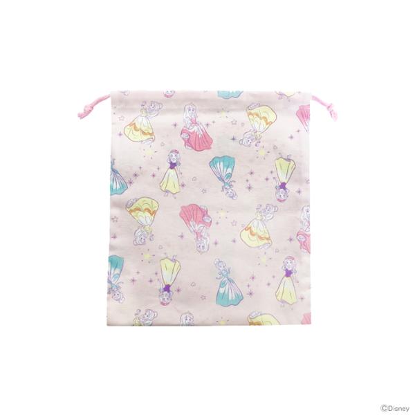 ディズニー・プリンセスの巾着袋が登場♪シンプルでかわいい総柄で学年が上がっても使いやすそうなデザイン♪給食袋に、小物入れに様々なシーンで活躍しそうです。入学や新年度の準備にピッタリ♪【仕様】サイズ：約260×300mm材質：綿おしゃれ　かわ...