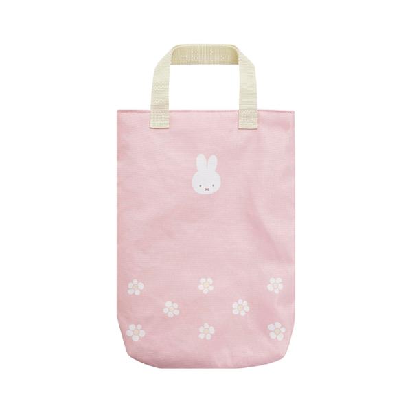 シューズの持ち運びにぴったりのシューズバッグ！5cmのマチ付きで、大きめの靴や荷物が入れやすい♪持ち手付きなので机の横にもかけられて便利です◎【仕様】サイズ：約W240×H320×D50mm材質：ポリエステルシューズバッグ　靴入れ　上履き　...