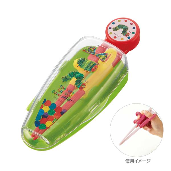大好きなキャラクターと一緒に楽しくお箸の練習を始めましょう♪始めから正しい持ち方でお箸を落とさず使えるため、お子様の練習意欲がくじけにくい☆つまみやすい四角い箸先◎先端すべり止め加工◎指にやさしいシリコーン製のソフトリングです携帯に便利な専...