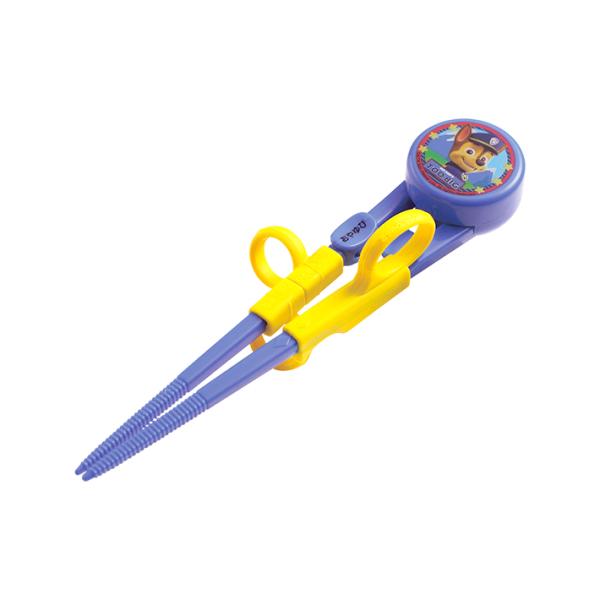 大好きなキャラクターと一緒に楽しくお箸の練習を始めましょう♪補助リングに指を入れて正しい持ち方で練習できます。補助リングを外しながら無理なくステップアップ！お箸を落とさず使えるのでお子様の練習意欲がくじけにくい♪指にやさしいシリコーン製のソ...