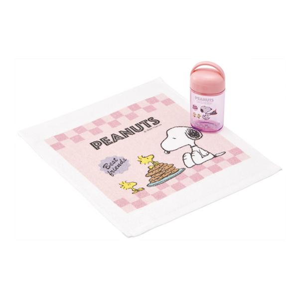 ランチタイムがより楽しくなる♪メイちゃん柄がかわいいランチグッズです。行楽や普段使いに便利なおしぼり＆ケースセットが登場♪ふたが開けやすいハンドル式になっています。濡れたおしぼりを凍らせて保冷剤代わりにも！【仕様】ケースサイズ：約W58×H...