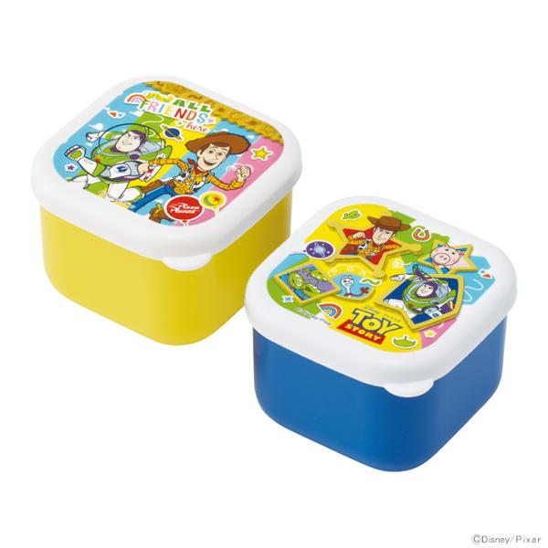 デザートやおかず、お菓子を入れるのにぴったりなケース♪使い分けしやすい2個セットです。【仕様】2個セットサイズ：約W65×H65×D47mm材質：(フタ)EVA樹脂、(本体)ポリプロピレン容量：130ml×2日本製フタを外して電子レンジ使用...