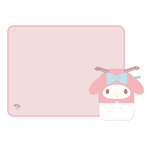 マスコット巾着付きでかわいいブランケット♪ブランケット本体はシンプルなデザインだから、プライベート以外でも使用できそうです♪【仕様】ブランケットサイズ：約W100×H70cm収納時サイズ：約W15×H22×D15cm(足・引き手部分含めず)...