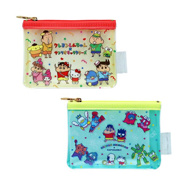 クレヨンしんちゃん×サンリオ キャラクターズのコラボシリーズ！クリア素材で中身が見やすいミニポーチです。ちょっとした小物を入れやすいコンパクトサイズ◎おそろいコーデがかわいいデザインです♪【柄】・カスカベ防衛隊・はぴだんぶい【仕様】本体サイ...