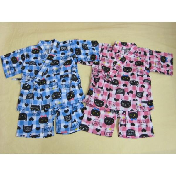 かわいい猫柄の甚平100cm110cm120cm130cm浴衣　甚平　パジャマ　寝巻き　上下セット 女の子　ガール キッズ　ネコ　和柄　２点セット　お祭人気の甚平！上着左前、パンツ右後ろにポケットあります。ネコ柄でかわいい。※ウエスト総ゴム...