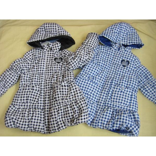 Material Blueのコート140cm 150cm 160cmコート　ジャンパー　ジュニア　キッズ　女の子　ガール　中綿　チェック　冬　あったかい人気のモコモココートチェックでかわいい中綿で軽くてあたたかく着心地がいいです。左右ポケッ...
