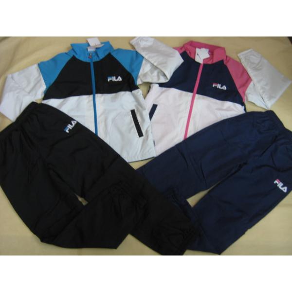 ＦＩＬＡのウインドブレーカー140cm 150cm 160cmフィラ　ＦＩＬＡ　女の子　ジャージ　ウィンドブレーカー　ウォームアップスーツ　裏フリース　上下　セット　シャカシャカ　140 150 160人気のＦＩＬＡ！表は、シャカシャカ生地...