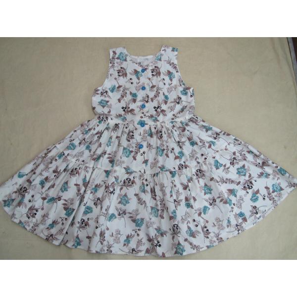 実店舗でオーダーを受けて、オリジナルのワンピースを手作りしております。なお手作りのため、既製品とは縫製の仕上げはことなりますので、ご了承宜しくお願い致します。手作りのため、タグ・商品札等はついておりません。ゆったりとしたシルエット。湯上りと...