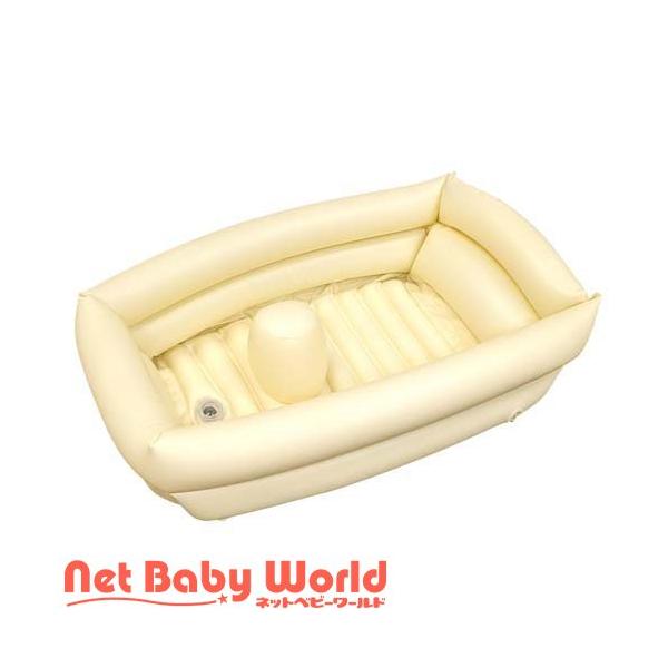 ふんわりコンパクトバス イエロー/ベビーバス/【発売元、製造元、輸入元又は販売元】永和/【ふんわりコンパクトバス イエローの商品詳細】●空気で膨らませるため、ふわふわで赤ちゃんも安心です。●水抜き栓がついており大変便利です。●滑り落ちを防止...