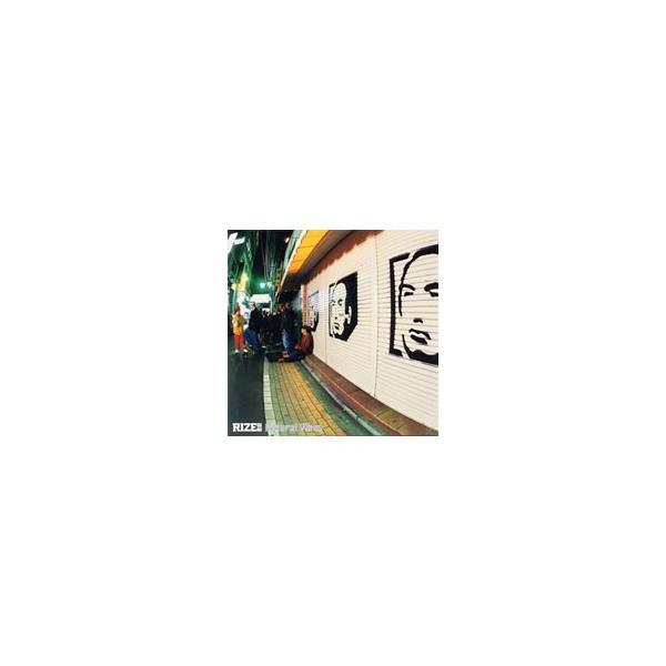 RIZEのサード・アルバム。日本のいわゆるミクスチャー系のバンドとしてはもっともメジャーな存在とも言える彼らだけに今作でも安定したポップなサウンドを聴かせてくれている。ツェッペリン的なエスニック味を効かせた(7)での70sにワープ感も楽しい...