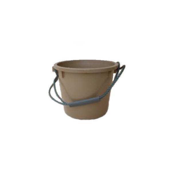 左官・工事用バケツです。工事現場などハードな使用にも耐えられる強度をもっています。■材質　EVA樹脂 ■サイズ　外寸：直径322×257mm　内寸：直径290×238mm ■内容量　14Ｌ ■カラー　茶 ■メーカー　サンコー  左官 バケツ...