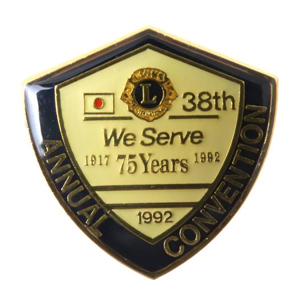LIONS CLUB ライオンズクラブ バッジ 75周年 1992年 38th ANNUAL CONVENTION  28.9×20.6(mm) NT Bランク