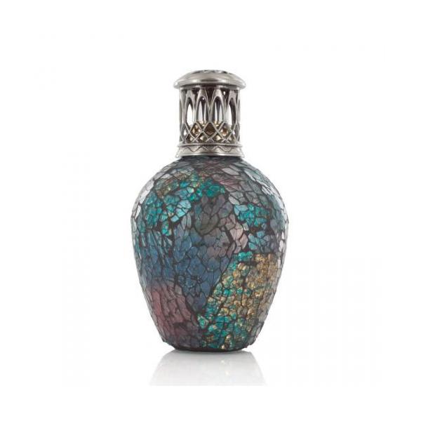 リブインコンフォート アシュレイ＆バーウッド フレグランスランプ Sサイズ PFL699 シートレジャー ワンランク上の住環境を作り上げますフレグランスランプはただ芳香を楽しむだけでなく、空気中の有害なバクテリアを除菌・消臭し、あなたを心地...