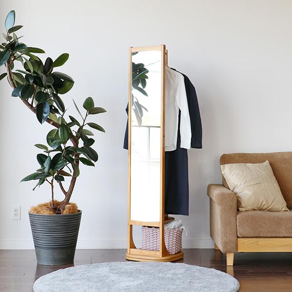 ■商品説明姿見×収納。360度回る、回転式ミラーハンガー。コンパクトサイズでもたっぷり収納！回転するので、限られたスペースを有効活用できます。■サイズ商品サイズ： W400 × D400 × H1630(mm)商品重量：12.2kg梱包サイ...