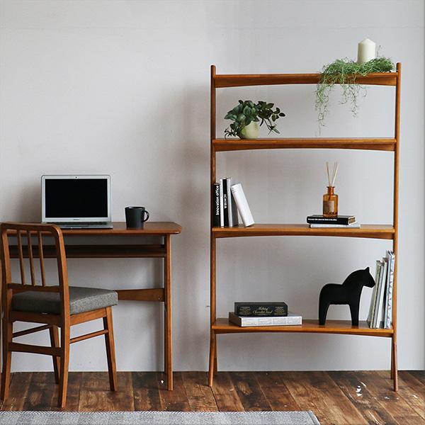 ■商品説明個性的でありながら、どこか懐かしく落ち着いた雰囲気のあるOAKERシリーズ。レトロ感があり、ちょっとした非日常感を味わえます。飾り棚として使用できる、存在感のあるオープンシェルフ。■サイズ商品サイズ：W 845 x D 300 x...