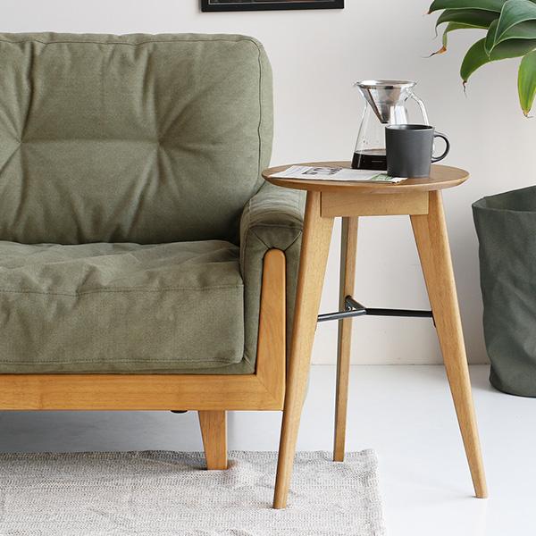 ■商品説明素材そのものの手触りや風合いを活かしたRasicシリーズ。インテリアに取り入れやすいソフトヴィンテージテイストのサイドテーブル。コンパクトサイズなので、様々なシーンで使えます。■サイズ商品サイズ：W400 x 415 x H590...