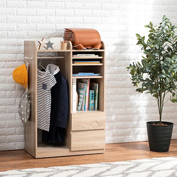 ■商品説明ハンガーポール付きなので制服や帽子、文房具やプリント類も収納可能。片付けの習慣づけに。■サイズ(約)幅68.5×奥行41.5×高さ107cm■素材主材:プリント紙化粧パーティクルボード■内寸及び補足説明組立式キャスター付可動棚2枚...