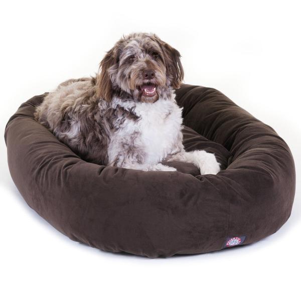 商品名: 52 inch Chocolate Suede Bagel Dog Bed By Majestic Pet Products by Majestic Pet Majestic Pet 52 Inch Suede Calming D...