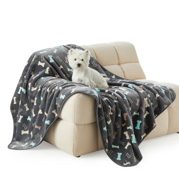 商品名: Allisandro 防水ブランケット カウチ 椅子 車 ベッド用 洗濯機洗い可 3層防水 家具プロテクター かわいいボーンプリント 犬&amp;猫用 グレー 55×39インチ Allisandro Waterproof Blan...