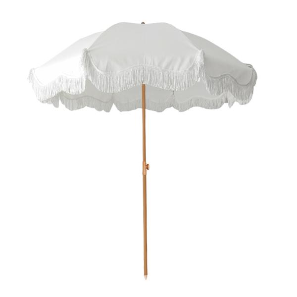 商品名:  Elyrthriumc White Outdoor Umbrella with Fringe 6.5ft Boho Beach Umbrella for Travel Tilt Patio Umbrella Portable S...