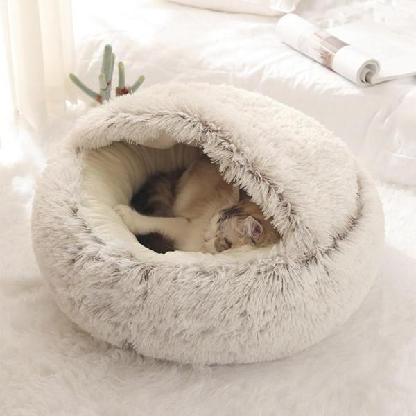 商品名:  Nordik Dog Beds for Small Dogs - Plush Fluffy Hooded Cat Bed with Anti-Slip &amp; Water-Resistant Bottom - Extra S...
