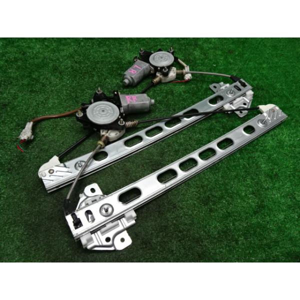 リアパワーウィンドウレギュレーター・左右セット・モーター付です。【車種】スズキ ワゴンR グレード : FX 型式：MC21S エンジン型式：K6A カラー：Z2T グローブグリーンメタリック トリムコード D03 3AT 2WD 1999...