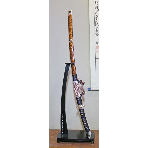 甲斐の虎と呼ばれ、今もなお広く人気を集める戦国武将の一人。上杉謙信と5度にわたって川中島で戦ったことでも有名。風林火山の軍旗とともに率いた武田騎馬軍は戦国最強と評される。