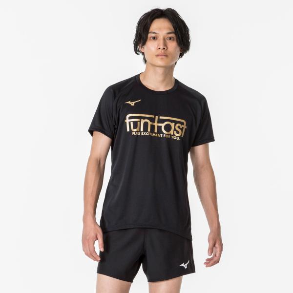 商品詳細＜BR＞前身頃にFuntastロゴを配置したシンプル半袖プラクティスシャツ。BASICデザインで場所を選ばす着用していただけます。＜BR＞■スタンダードフィット＜BR＞※こちらユニセックスの商品になります。商品規格は男性サイズです。...