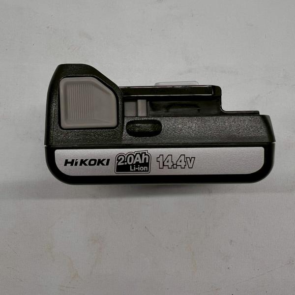 通電確認済みです。バッテリーの消耗度は不明です。付属品は画像に掲載している物が全てとなります。中古品の為、多少のキズ、汚れ等ありますが、使用に差し支えるようなダメージは見られません。店頭に陳列しているため、画像と状態が異なる場合がありますの...