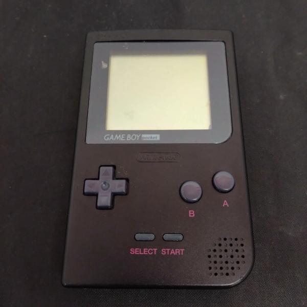 本体のみ。動作確認済みです。画面に傷や汚れがあります。こちらの商品は、【送料無料】となっています。※レターパックプラスでの発送になりますのでご了承くださいませ