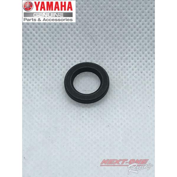 ヤマハKT-100SEC用のクラッチ周辺パーツです。パーツ図の部品番号2番のアウタースペーサーです。