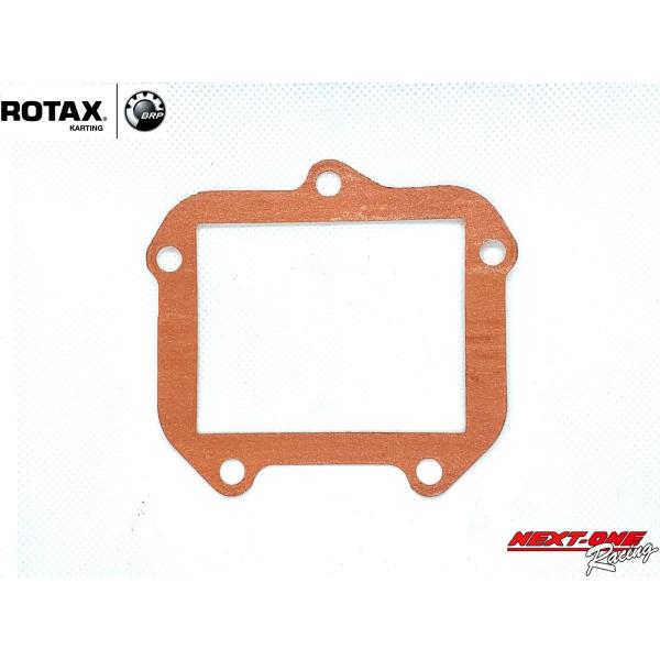 ROTAX-MAX用のシリンダー周辺パーツです。パーツ図の部品番号19番のリードバルブガスケットです。販売は1枚単位になります。※ご注意※実店舗や当店ウエブストアでも販売しておりますので、欠品になっている場合もあります。欠品の場合は、即時メ...
