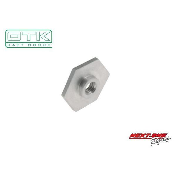 OTK トニーカート/コスミック/レッドスピード/エクスプリットフレーム用の純正フルカバーチェーンガードサポートワッシャーです。フルカバーチェーンガード用のサポートワッシャーです、RRやKG等の他メーカーのフルカバーチェーンガード取付にも使...