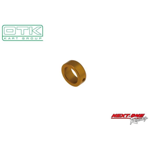 OTK　トニーカート用のステアリングシャフトロッキングブッシュです。固定用イモネジのみ付属1個単位での販売です。※ご注意※実店舗や当店ウエブストアでも販売しておりますので、欠品になっている場合もあります。欠品の場合は、即時メーカーより入荷い...