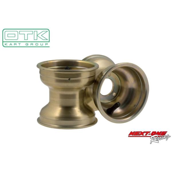 OTK純正マグホイル MXC 130mm＆210mm １台分セット発売当社から評価の高い高剛性マグネシウム、ホイルエッジ（エンド）形状を薄くしてマイルドな限界領域のハンドリング特性・軽快な旋回性を実現して様々な路面コンディションやレースに対...