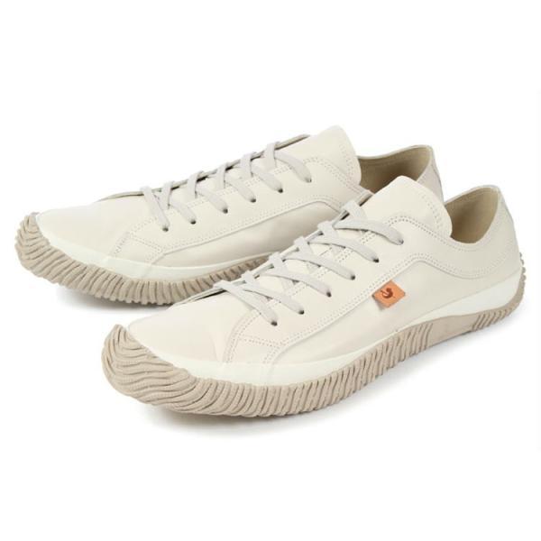 SPINGLE(スピングル) SP-110 アイボリー■商品詳細【 ブランド 】SPINGLE(スピングル)【 メーカー品番 】SP-110【 カラー 】(3) アイボリー【 アッパー素材 】カンガルーレザー【 底材 】ラバー【 生産国 】...