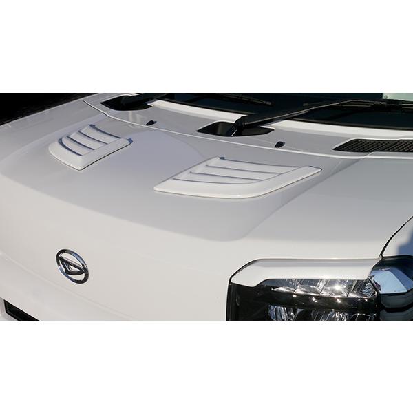 エアロテックジャパンRANDO Style【アイライン】　・左右2点セット　・貼り付けタイプ　※競技用部品【適合車種】　DAIHATSU　タフト　LA900S/LA910S【商品状態、素材】　新品。FRP製、未塗装ゲルコート仕上。送料、およ...