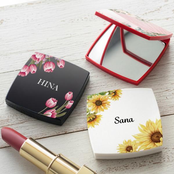 通常の鏡と拡大鏡がセットになった、コンパクト ミラー。ハンドバッグに入れて持ち歩きやすいスリムなミラーです。日中いつでも細かい部分までメーク直しができます。簡単なメーク直しのときには通常の鏡を、細かい部分を正確に仕上げるには拡大鏡をお使いく...