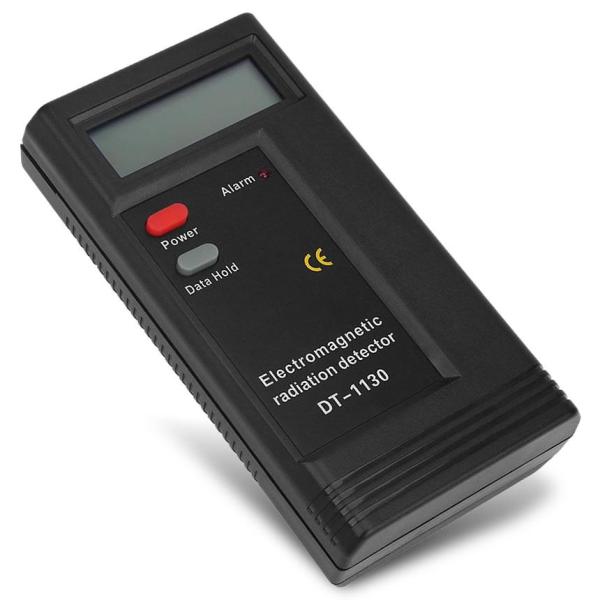 スイッチONで簡単に電磁波を測定危険数値になると赤いランプとブザーで警告してくれます！気になる場所の電磁波をデジタル表示で簡単確認!!便利なホールド機能付き■サイズ（約）：幅69mm×奥行き132mm×高さ29mm ■重量（約）：180g ...